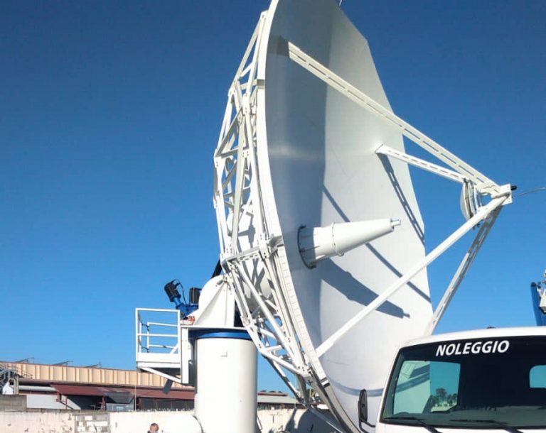 Angosat-2: Construction of the antenna for the In-Orbit Tests completed ...