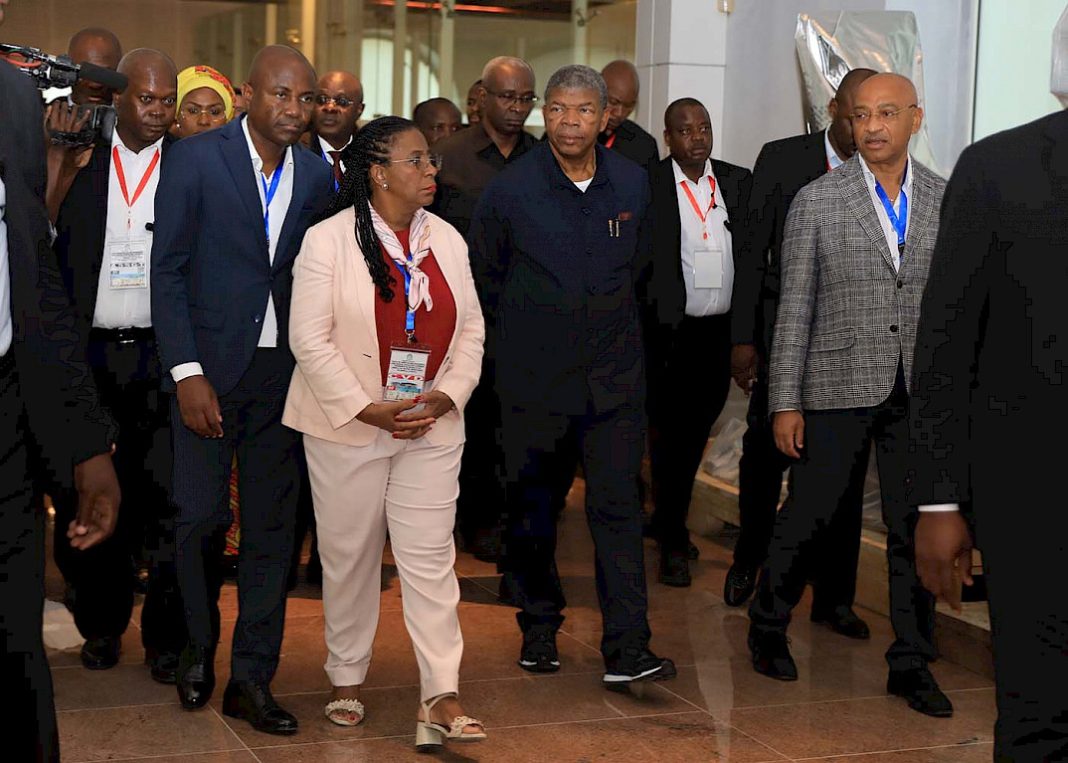 Centro de Ciência e Tecnologia de Luanda até ao final de ano 2023 ...