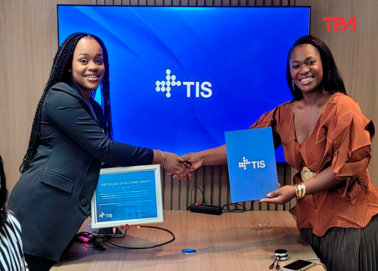 TIS and CFTIA form partnership to boost female inclusion in technology - Menos Fios