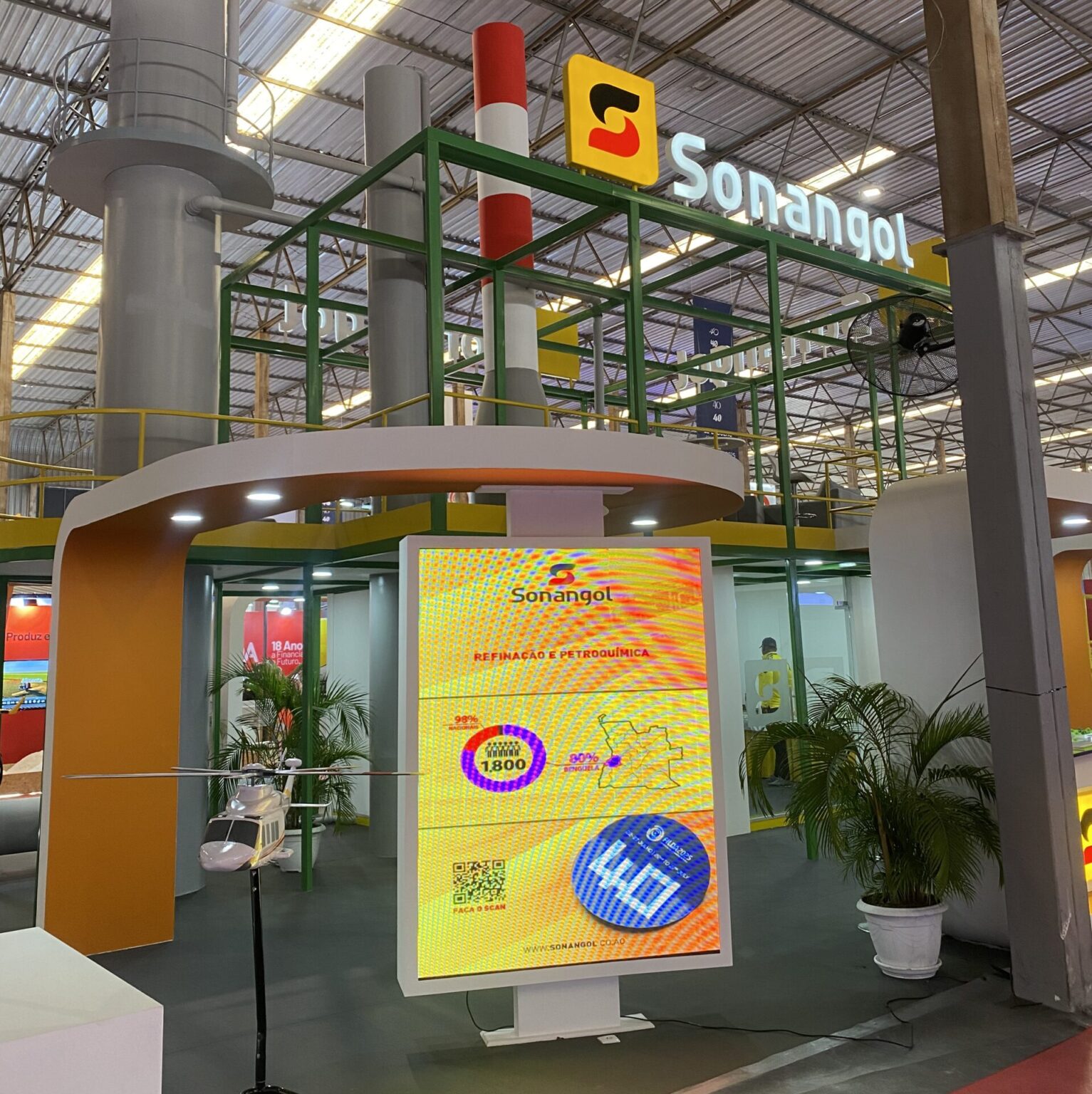 Sonangol vence “Leão de Ouro” na FILDA 2025 com stand 100% movido a ...